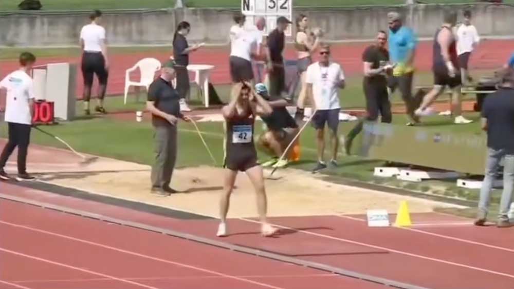 8,35 – HAAK Mladost